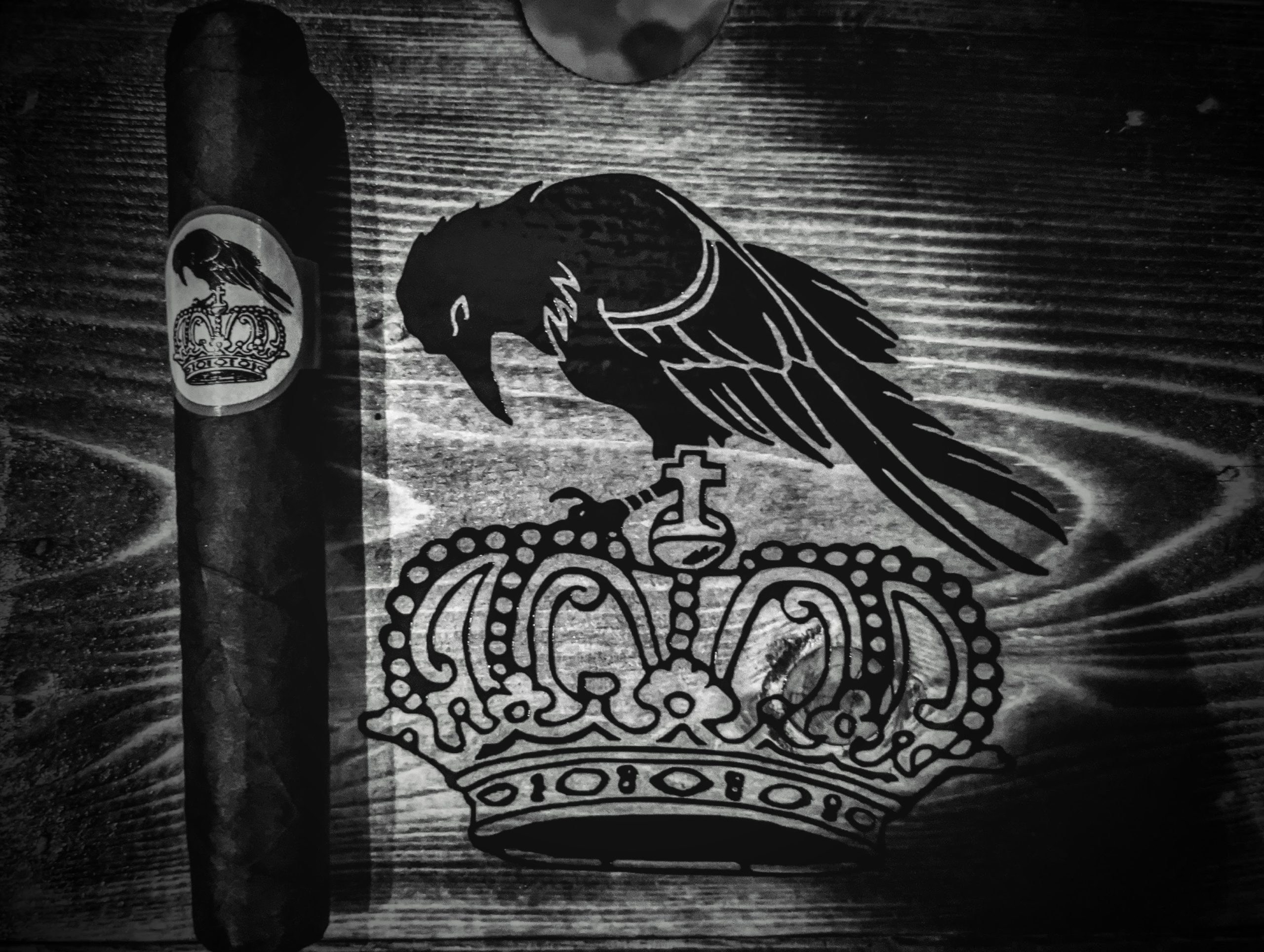 Stolen Throne Crook of the Crown - Simply Stogies - A Cigar Podcast