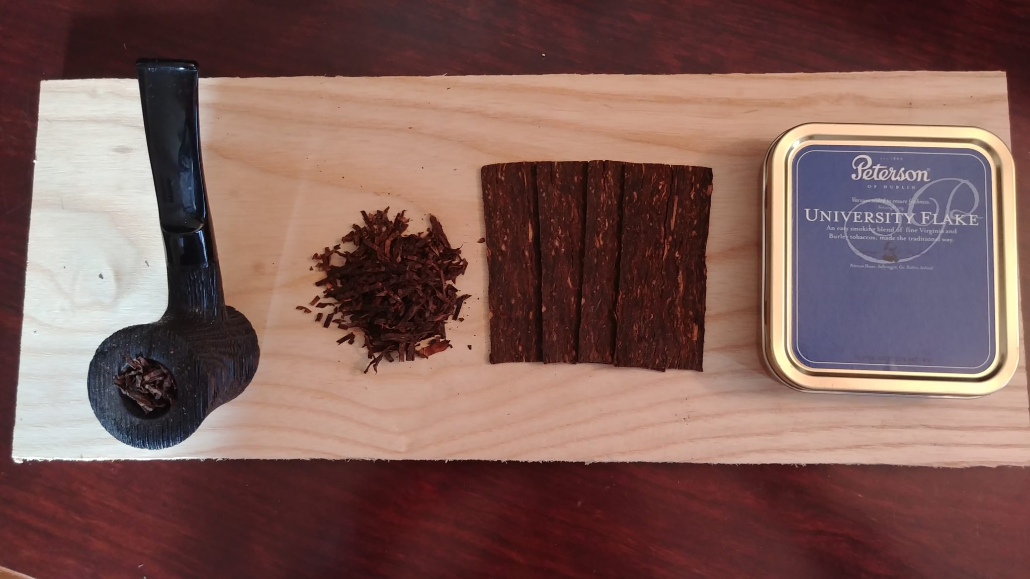 Peterson University Flake Pipe Tobacco Review - Simply Stogies