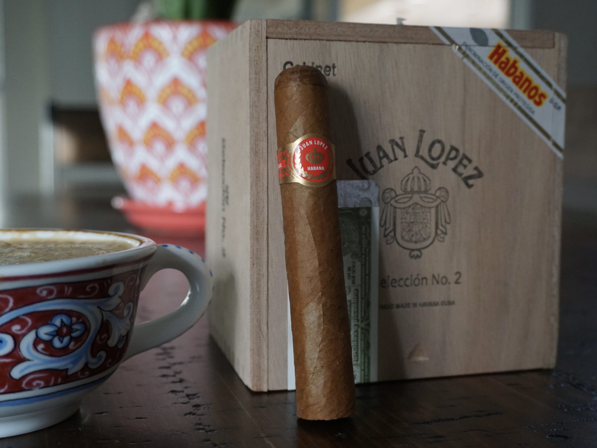 Cigar Review: The Juan Lopez Selección No. 2 Underwhelms Without Age ...