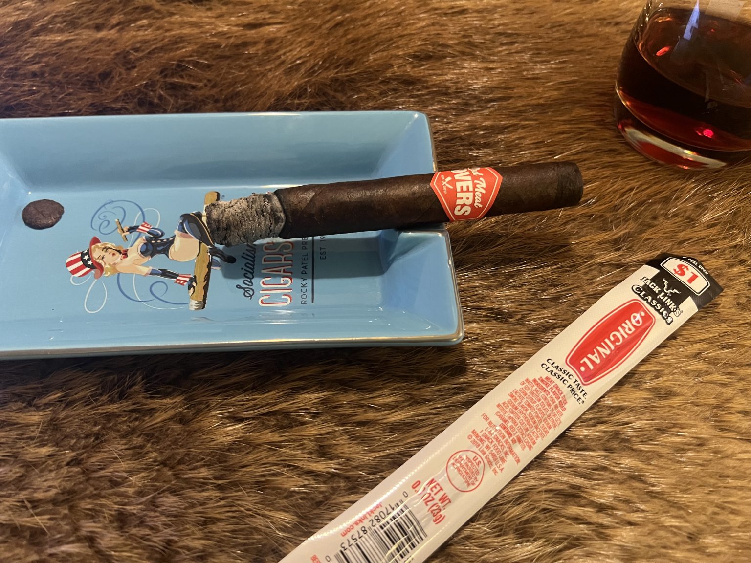 Cigar Review: Red Meat Lovers 2022 Beef Stick by Dunbarton Tobacco ...