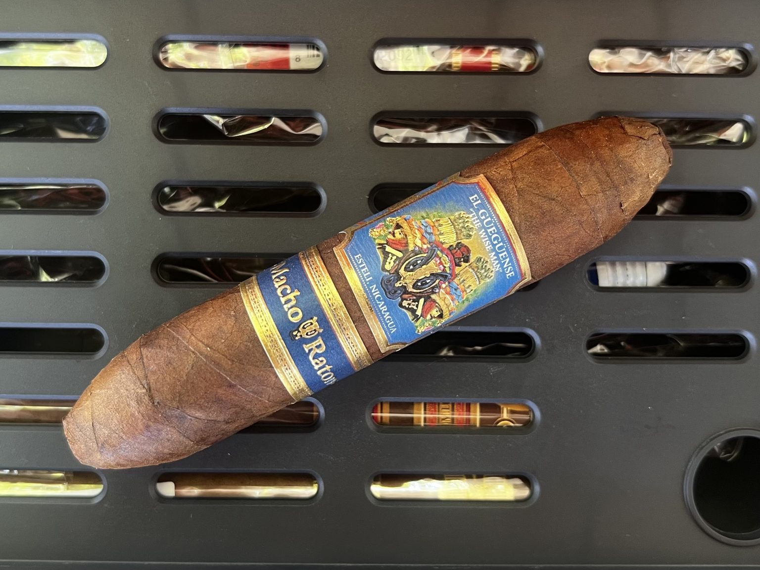 Cigar Review: El Gueguense Macho Raton by Foundation Cigars - Simply ...