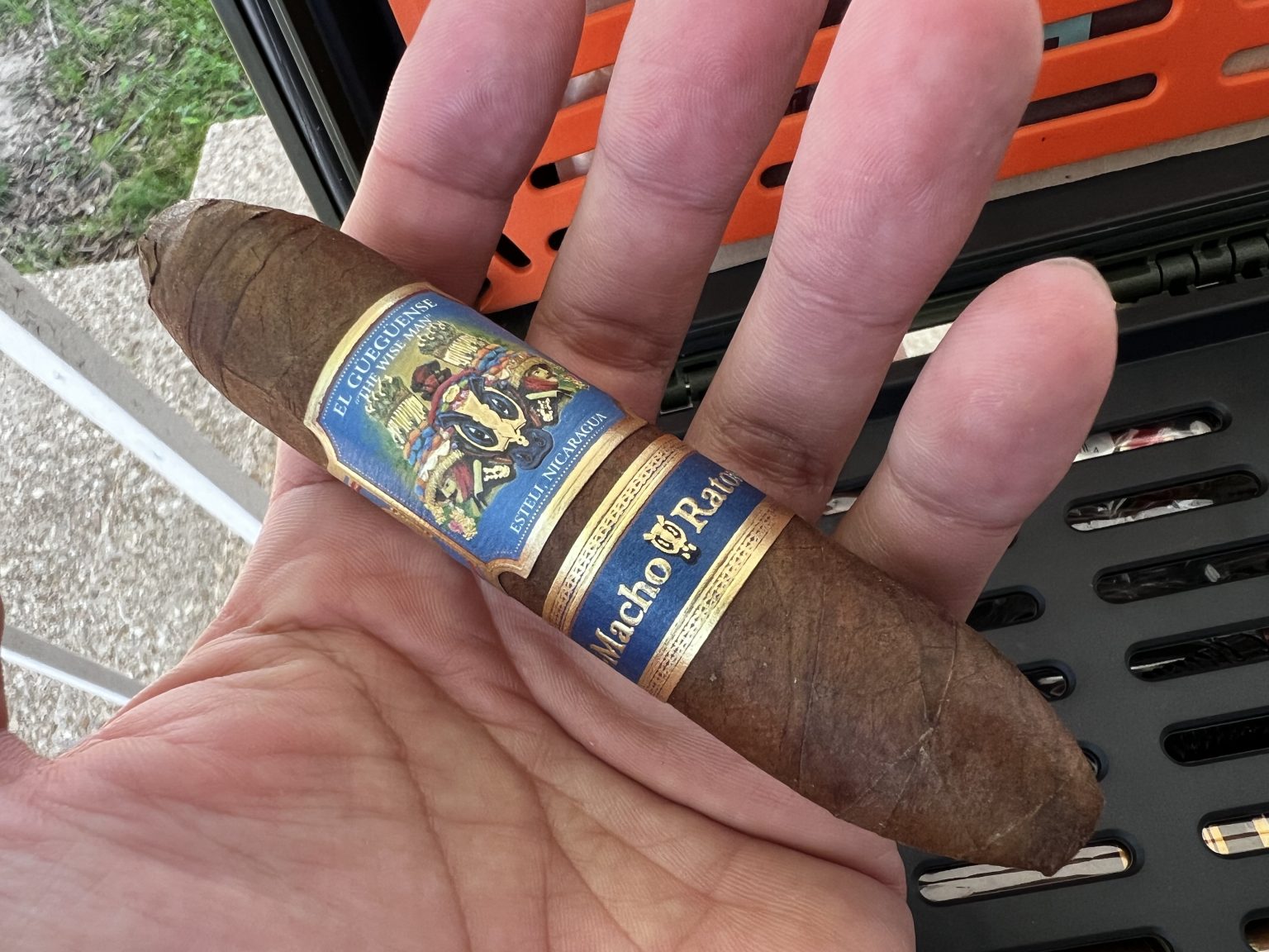 Cigar Review: El Gueguense Macho Raton by Foundation Cigars - Simply ...